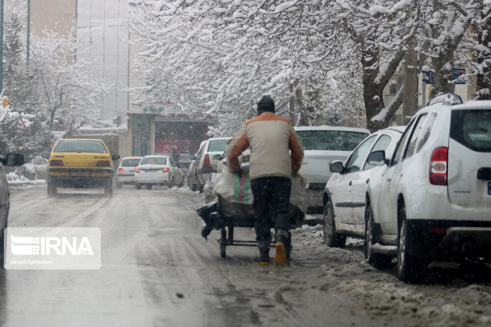 گزارش هواشناسی پنج شنبه ۲۱ بهمن ۱۴۰۰ کولاک برف و وزش باد شدید در این